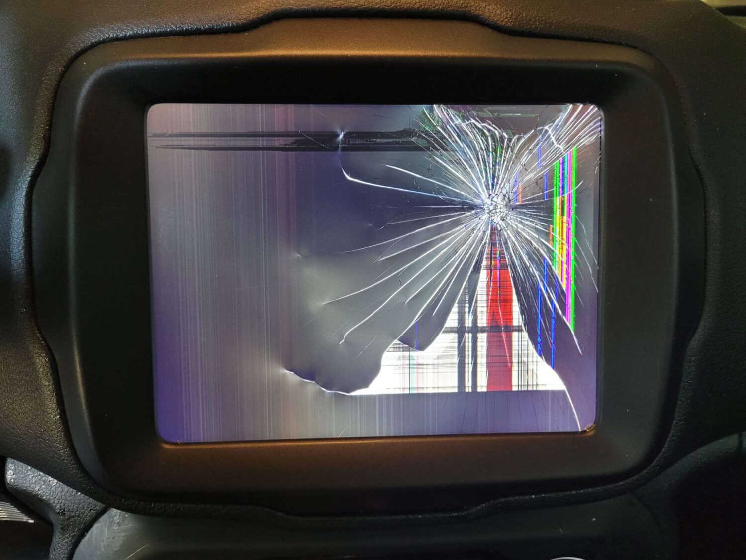 Display und Touchscreen Reparaturen von Diversen Autohersteller